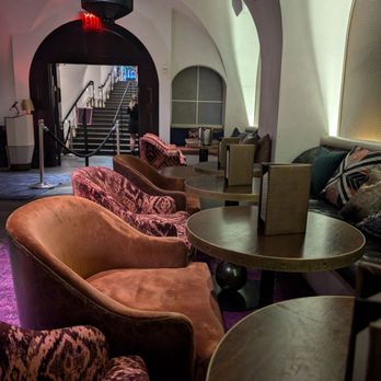 CÉLON COCKTAIL BAR & LOUNGE - Updated December 2025 - 104 Photos & 70 ...