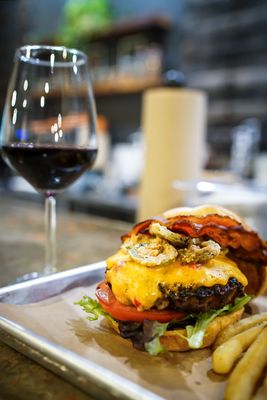 RESERVOIR - Updated January 2026 - 62 Photos & 38 Real Reviews - 524 N ...