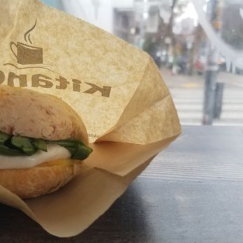 KITANDA ESPRESSO & ACAI - Updated October 2025 - 58 Photos & 57 Reviews ...