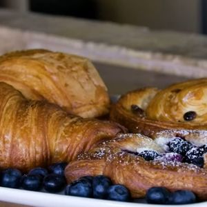 RENAUD’S PATISSERIE - Updated October 2025 - 126 Photos & 103 Reviews ...