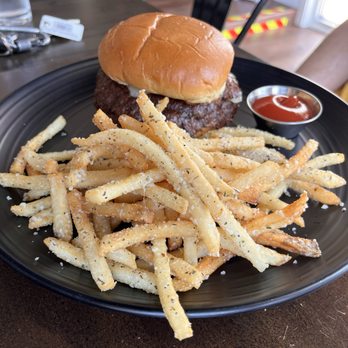 NORTH POINT KITCHEN & BAR - Updated May 2026 - 138 Photos & 83 Reviews ...