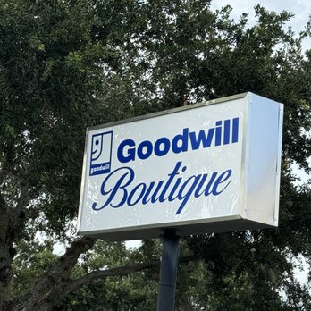 GOODWILL - Updated October 2025 - 53 Photos & 71 Reviews - 750 Orange ...