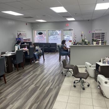 MIA NAILS & SPA - Updated October 2025 - 63 E Main St, Norton, Massachusetts - Nail Salons ...