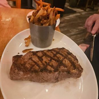 GARY RACK’S FARMHOUSE KITCHEN - Updated February 2025 - 619 Photos ...