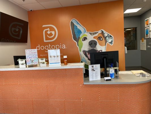 DOGTOPIA - Updated December 2025 - 2017 Woodlynn Ave, Maplewood ...