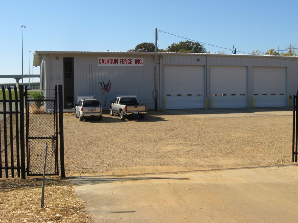 CALHOUN FENCE - Updated July 2025 - 100 Old Hwy 49 S, Richland ...
