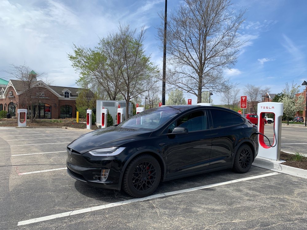 TESLA SUPERCHARGER - Updated May 2024 - 840-109 Willow Rd, Northbrook ...