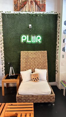 PLUR TEA - Updated August 2025 - 31 Photos & 27 Reviews - 19367 S Dixie ...