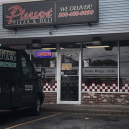 PLEASANT PIZZA & DELI - Updated September 2025 - 36 Photos & 88 Reviews ...