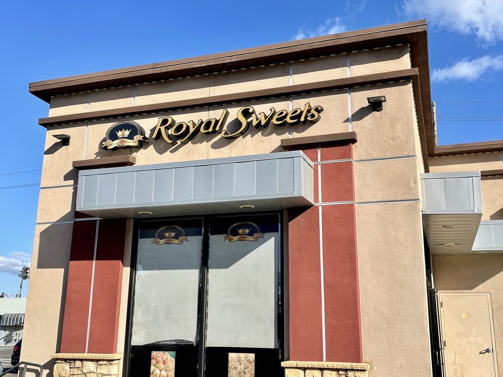 ROYAL SWEETS - 476 Photos & 125 Reviews - 110 S Mollison Ave, El Cajon ...