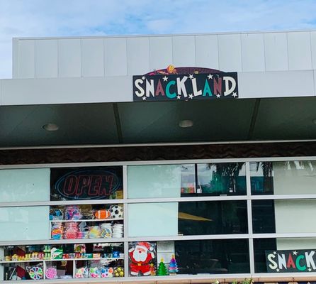 SNACKLAND - Updated December 2025 - 9393 W Hanna Ln, Glendale, Arizona ...