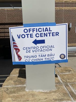 VALLEY RANCH LIBRARY - Updated November 2025 - 21 Photos & 30 Reviews ...