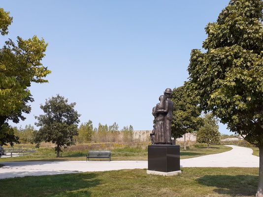 STEELWORKERS PARK - Updated October 2025 - 28 Photos - E 87th St ...