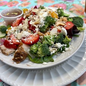 LOVE BONEZ - Updated December 2025 - 121 W Laurel Ave, Eunice ...