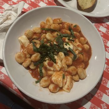 VINCE’S ITALIAN RESTAURANT & PIZZERIA - Updated January 2026 - 254 ...