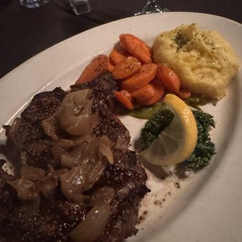 ROOSTER’S STEAK & CHOP HOUSE - Updated December 2025 - 103 Photos & 258 ...