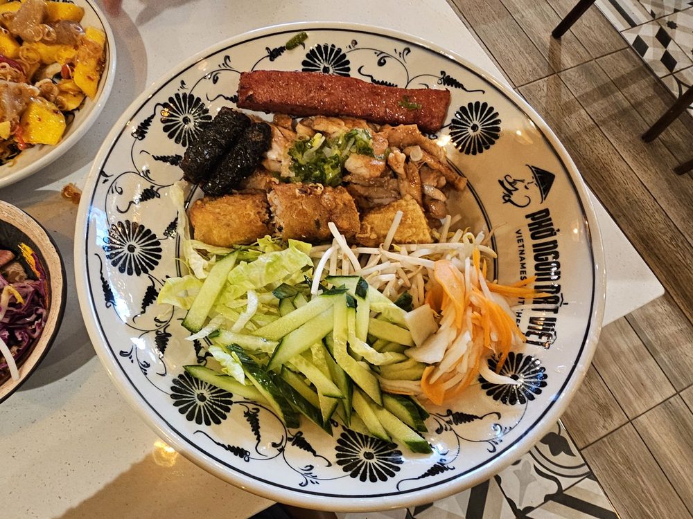 PHO NGON DAT VIET - Updated May 2026 - 103 Photos & 13 Reviews - 4300 ...