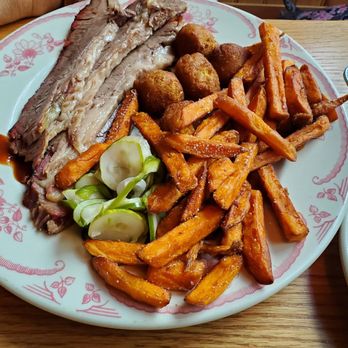 MIDWOOD SMOKEHOUSE - Updated May 2025 - 285 Photos & 197 Reviews - 409 ...