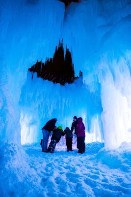 ICE CASTLES - TEMP. CLOSED - Updated December 2025 - 10 Photos - 794 ...