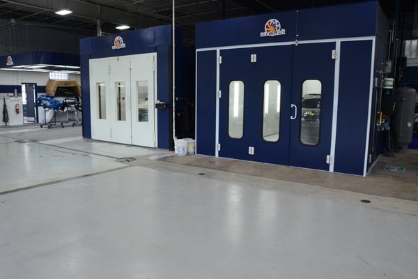 HIGHLAND BODY SHOP - Updated December 2025 - 19 Photos - 8529 1st St ...