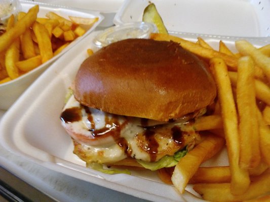 YULAN COUNTRY STORE - Updated October 2025 - 12 Reviews - 218 Airport ...