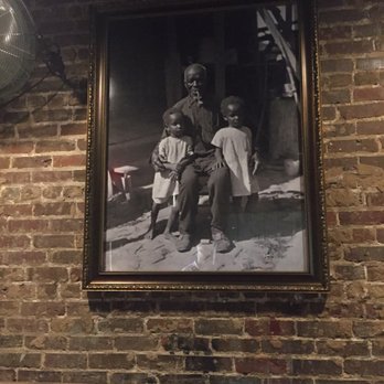 KAZOOLA EATERY AND ENTERTAINMENT - Updated December 2024 - 58 Photos ...