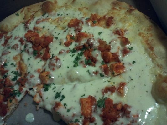 Photo of IL Mondo Pizzeria - Boston, MA, US. Buffalo chicken pizza