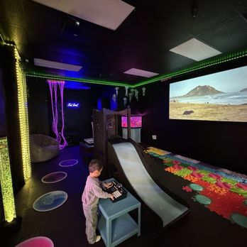 SPACE TO PLAY - Updated December 2025 - 59 Photos & 31 Reviews - 9683 ...