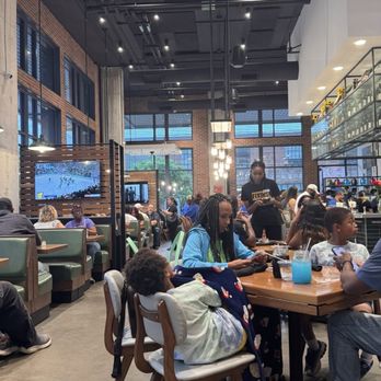 FIXINS SOUL KITCHEN - Updated December 2025 - 693 Photos & 274 Reviews ...