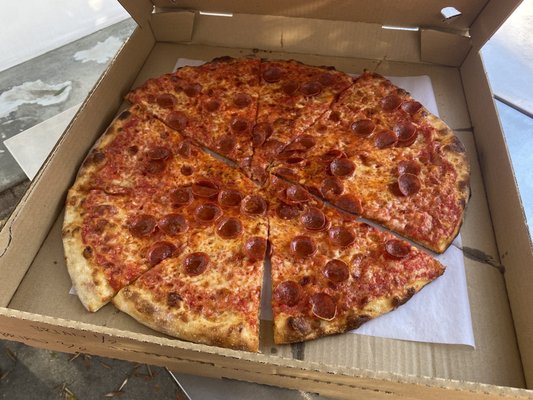 SECRET PIZZA - 34 Photos & 17 Reviews - 3501 Monterey Rd, Los Angeles ...