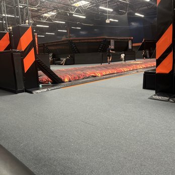 SKY ZONE TRAMPOLINE PARK - Updated December 2025 - 243 Photos & 574 ...