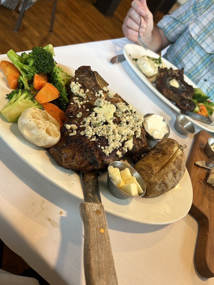 POUGHKEEPSIE STEAKHOUSE - Updated January 2025 - 25 Photos & 52 Reviews ...