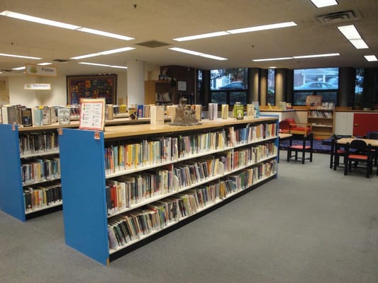 FRAMINGHAM PUBLIC LIBRARY - Updated July 2025 - 16 Photos & 10 Reviews ...