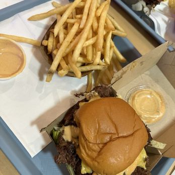 FOR THE WIN - 617 Photos & 934 Reviews - 6221 Franklin Ave, Los Angeles ...