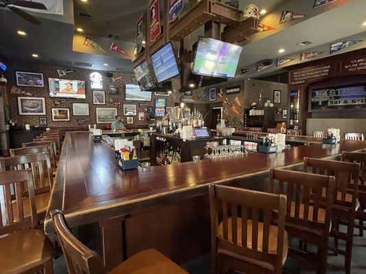 4TH STREET BAR & GRILL - Updated December 2025 - 280 Photos & 277 ...