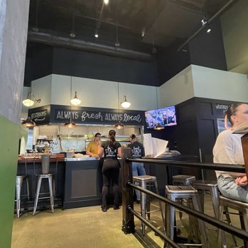 STACK 571 BURGER AND WHISKEY BAR - KIRKLAND - Updated August 2024 - 264 ...