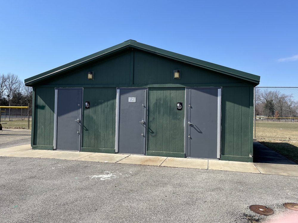 HIGHVIEW PARK - Updated September 2025 - 93 Photos - 7201 Outer Lp ...