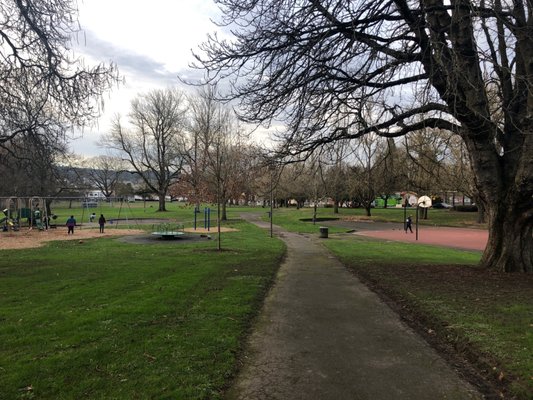 POWELL PARK - Updated July 2025 - SE 26th Ave & Powell Blvd, Portland ...