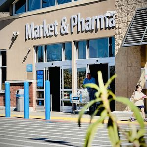 WALMART SUPERCENTER - Updated April 2025 - 209 Photos & 374 Reviews ...