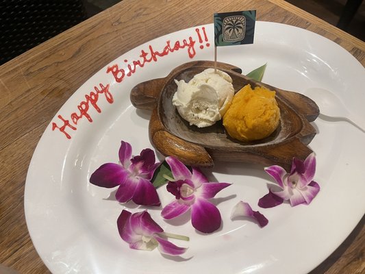 ALOHA TABLE - 1492 Photos & 652 Reviews - 2238 Lauula St, Honolulu, HI ...