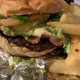 CHUNKY’S BURGERS - 272 Photos & 316 Reviews - 4602 Callaghan Rd, San ...