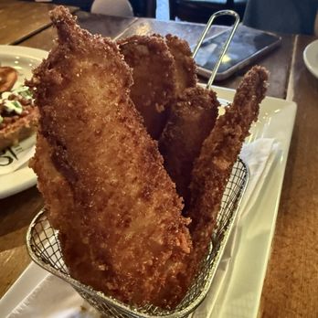 OUTPUT LOUNGE & SPORTS BAR - Updated October 2025 - 307 Photos & 516 ...