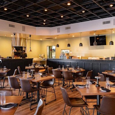 BORN & BRED - Updated January 2026 - 189 Photos & 120 Reviews - 6149 N ...