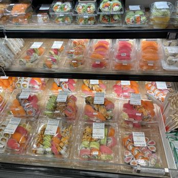 METROPOLITAN MARKET - Updated December 2025 - 48 Photos & 42 Reviews ...