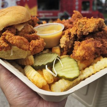 THG’S HOT CHICKEN - Updated October 2025 - 13 Photos - 4099 Erin Mills ...