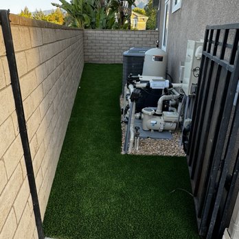 HALOTURF - Updated June 2025 - 307 Photos & 117 Reviews - 10542 Calle ...