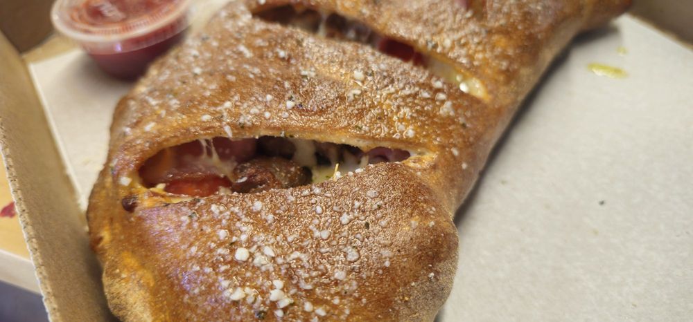 VOCELLI PIZZA - Updated January 2026 - 10 Photos & 13 Reviews - 1000 ...