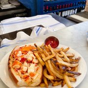 NEPTUNE OYSTER - 7224 Photos & 5855 Reviews - 63 Salem St, Boston, MA ...