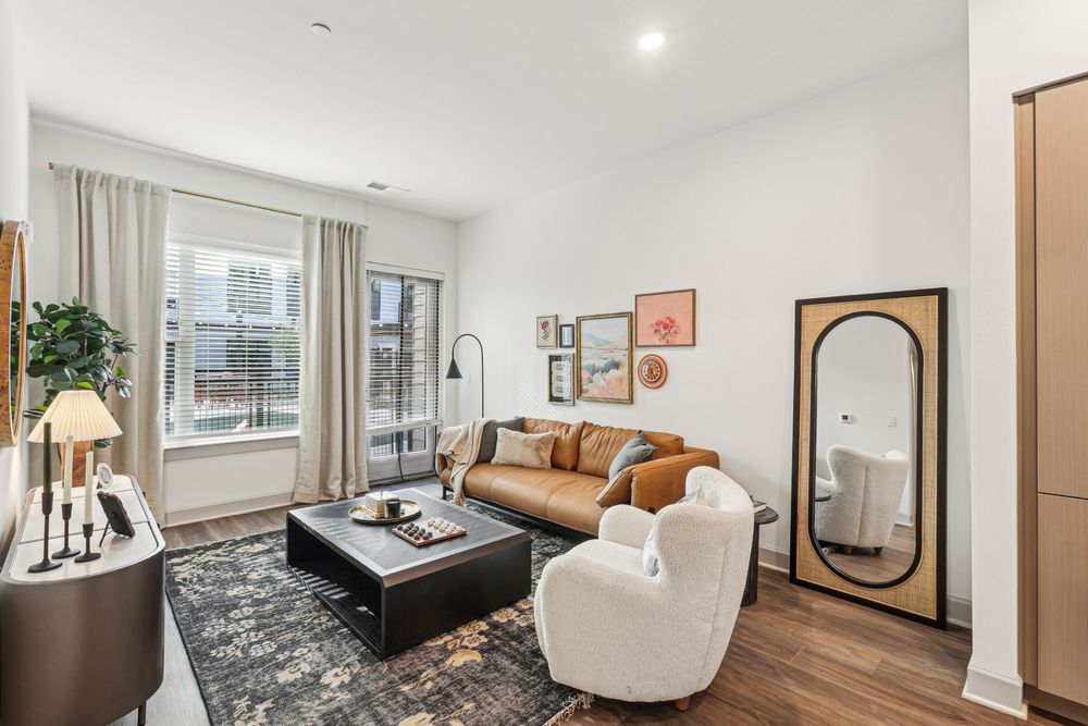 THE DEVON - Updated January 2026 - Request Information - 17 Photos ...