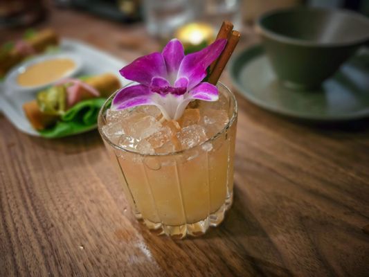 HANG - Updated October 2025 - 78 Photos & 13 Reviews - 686 Notre-Dame O ...